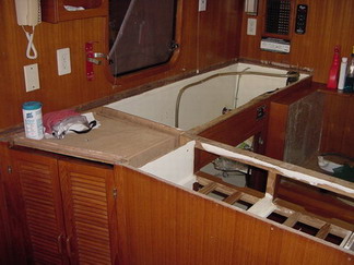 Jim & Robin's Trawler Site - Saloon/Galley Renovation